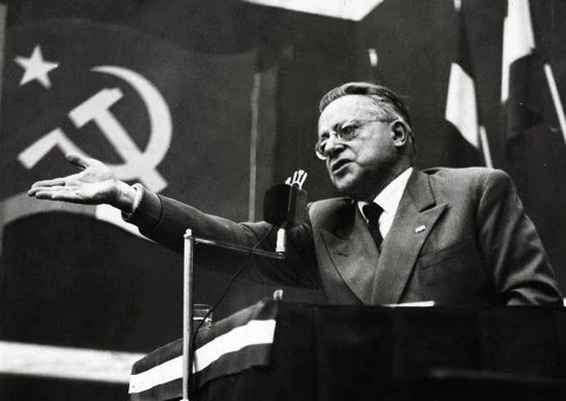 Chi era Palmiro Togliatti: breve biografia del segretario del Partito ...