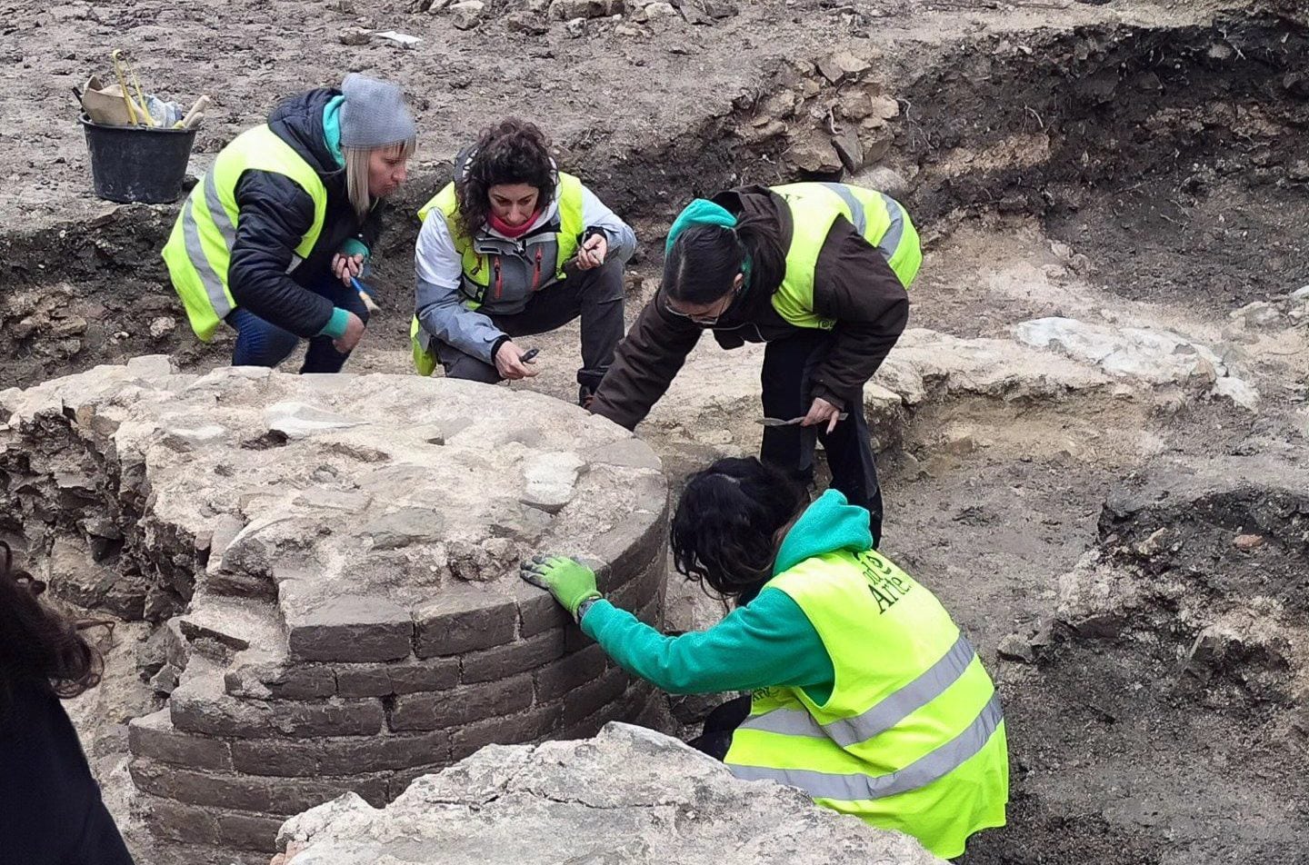 Scoperta la Basilica di Vitruvio riemersa dagli scavi a Fano dopo 2000 anni: storia e origini