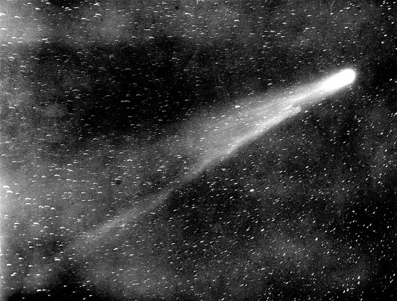Quando il passaggio storico della cometa di Halley del 1910 provocò un ...