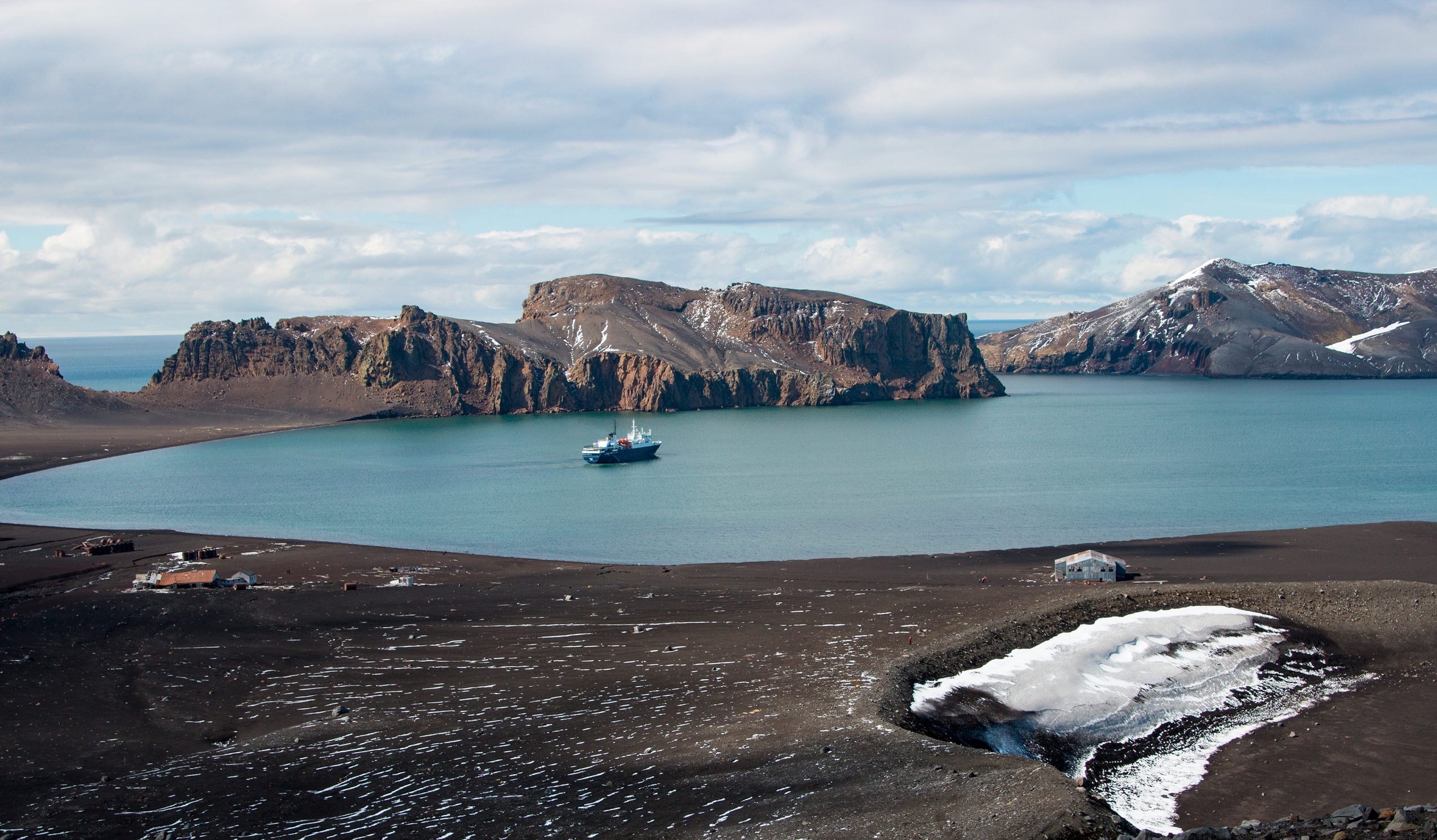 Antartide, il vulcano di Deception Island svela il legame tra oceano ...
